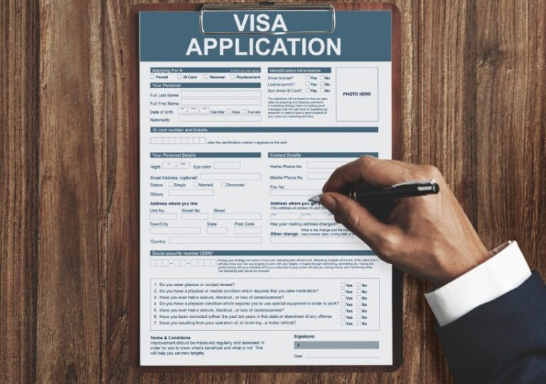 How to Track Your UAE Golden Visa Application Status Online